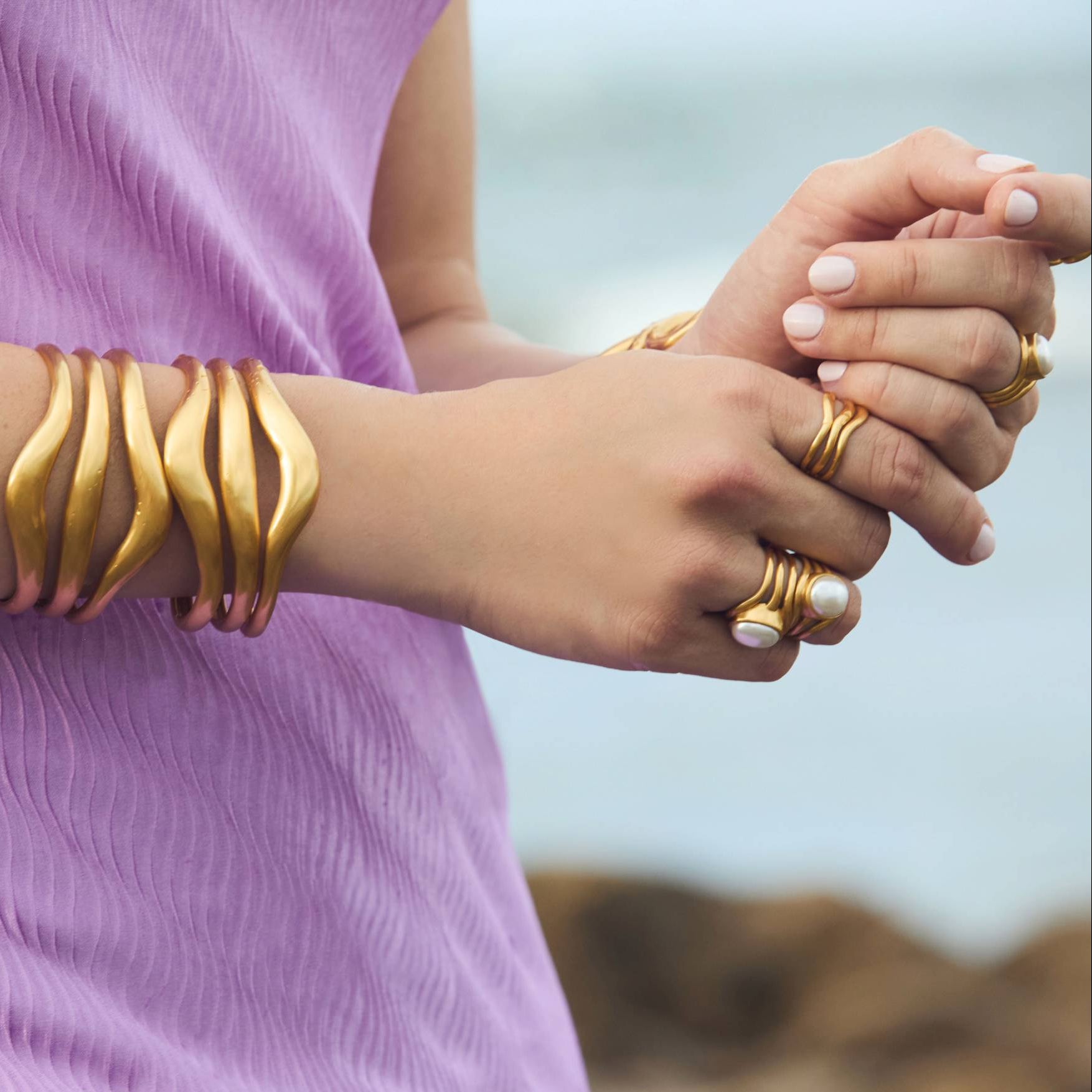 Gold Wave Cuff Bracelet | Julie Vos